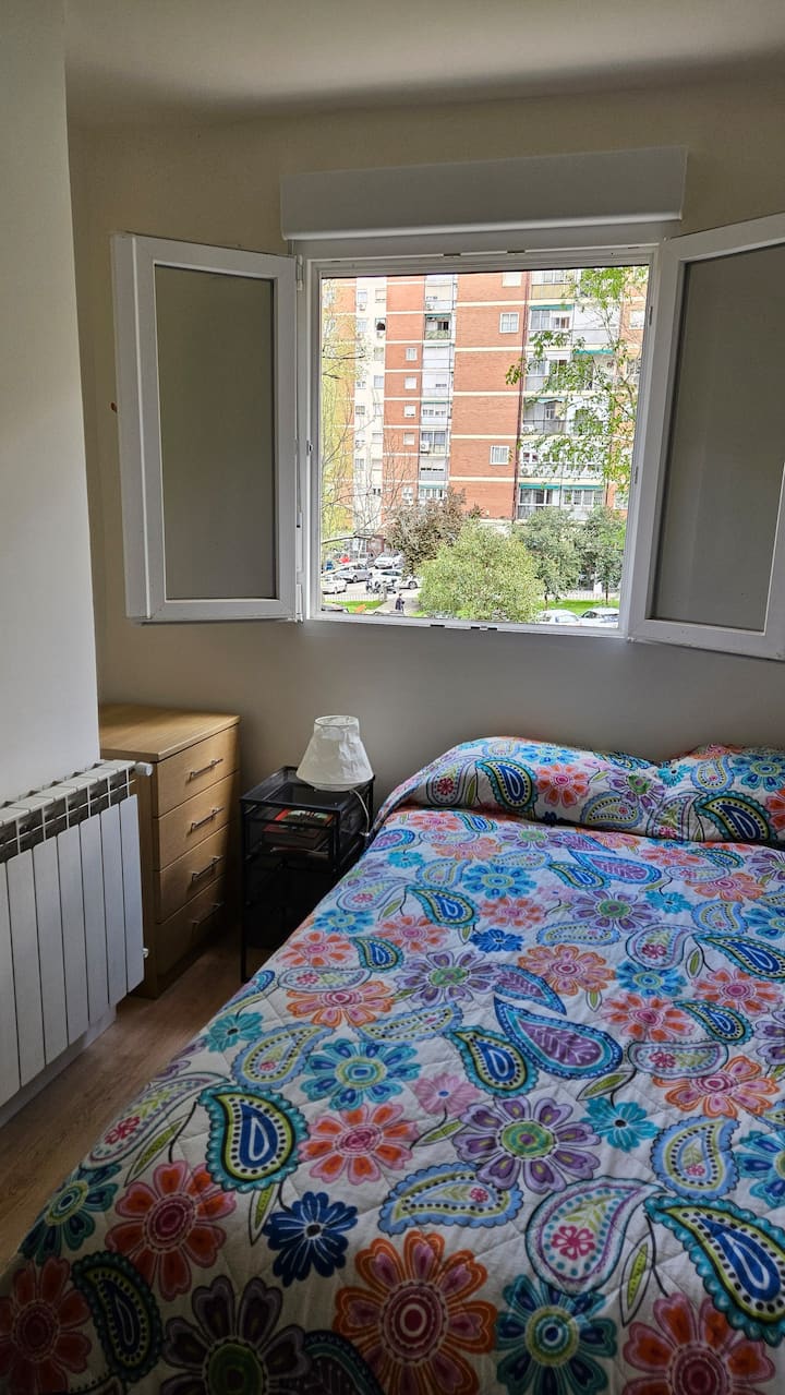 Pequeña Habitación En Madrid - Alcobendas