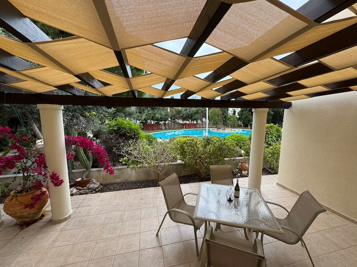 Amazing 2 Bedroom 2 Bathroom Apartment - Paphos