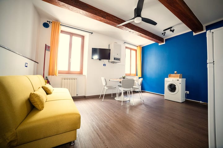 Woodpecker Nest - Macerata