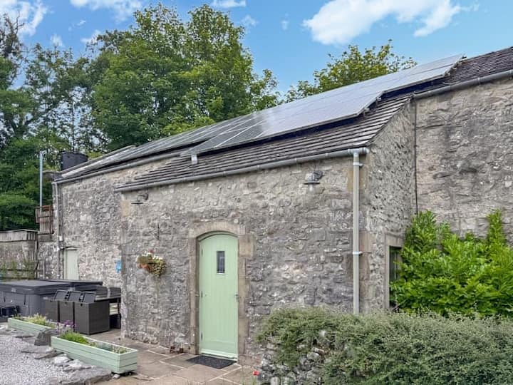 Kilnsey Wellbeing Barn W Coldplunge, Hottub, Bbq - Grassington