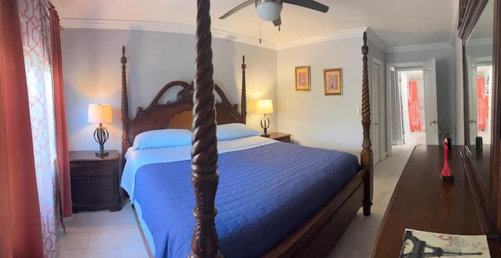 Beautiful Clean 1 Bedroom Condo - Freeport