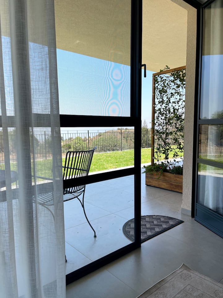 Couples Retreat & Mountain View - Guest suites for Rent in Neve Ativ ...