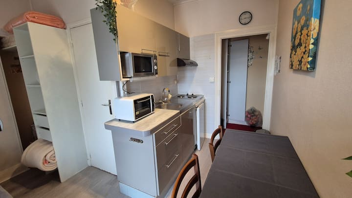 La Sioule, Petit Studio à Deux Pas Des Thermes - Néris-les-Bains