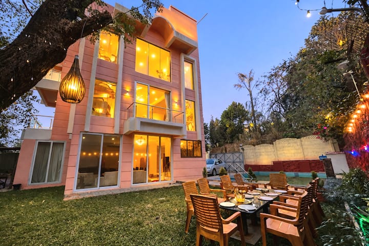 Amy Villa | 5bhk-private Pool & Garden - 