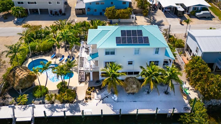 Dolphin Oasis 5 Bed 3.5 Bath With 90 Ft Of Dockage - Florida Keys