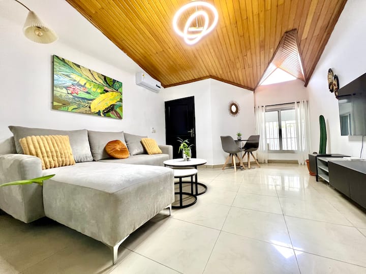 Appartement Calme Avec Terrasse | 2 Plateau Vallon - Abidjan