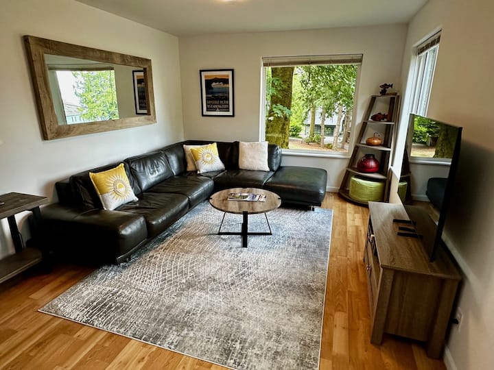 Private Casita With Water And Sunset Views - Bainbridge Island, WA