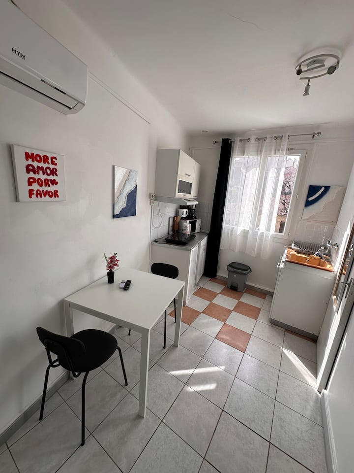 Charmant Studio + Terrasse - Marseille