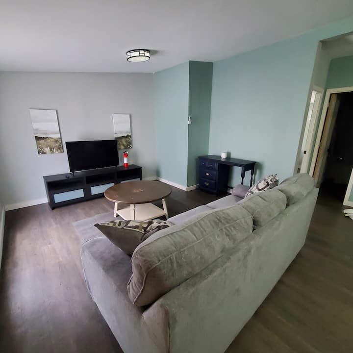 Basic Home For A Simple Trip. - Terre Haute, IN