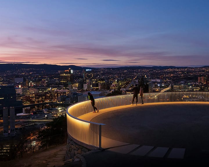Elegant Femroms Med Utsikt - Oslo