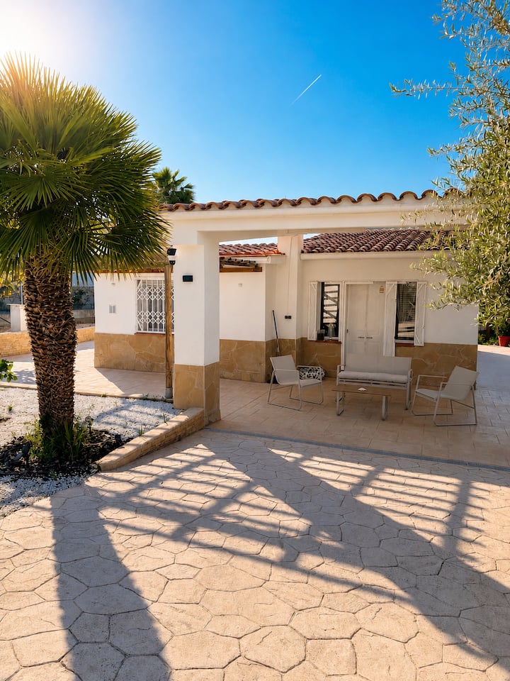 Mediterranean Garden House Near Sitges - Vilanova i la Geltrú