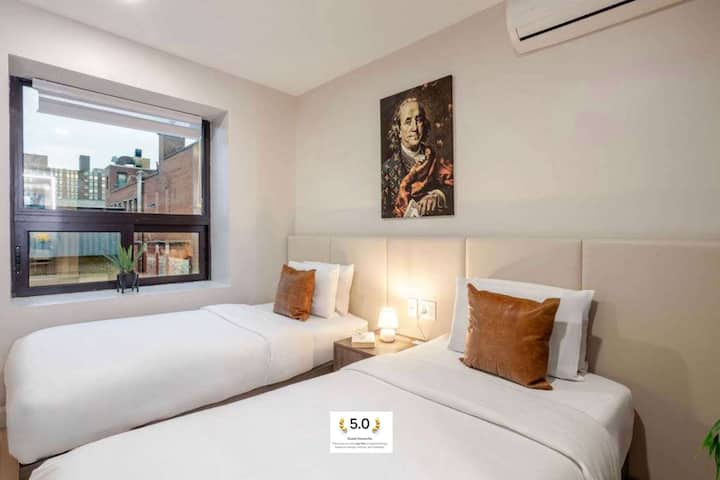 Single Twin – Downtown Mtl Stay - Montreal