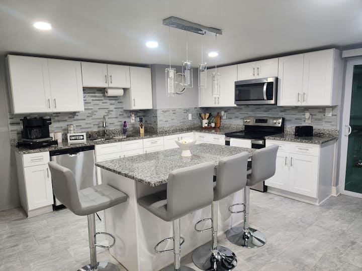 Hogar Familiar - Tampa, FL