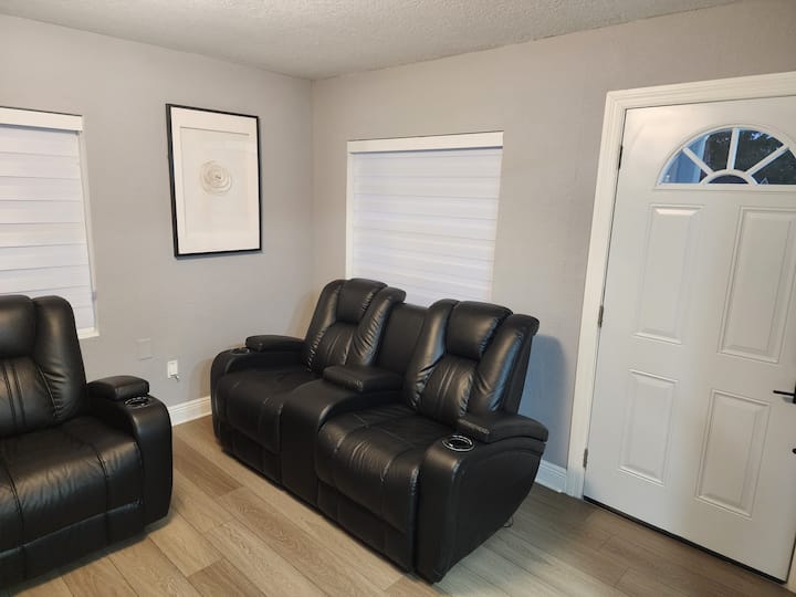 Hogar Familiar - Tampa, FL