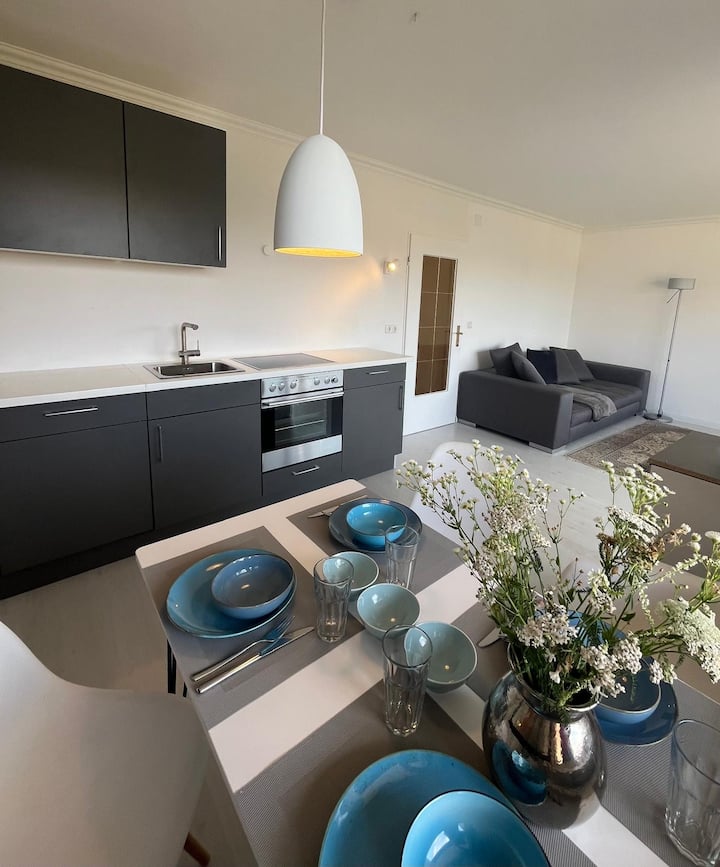 Sunny Luxury, 2 Bedrooms, 2 Patios, Close To Messe - Königsbrunn