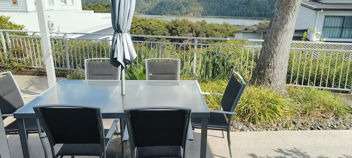 Auckland Sea-view 2-bdrm Suite - Auckland
