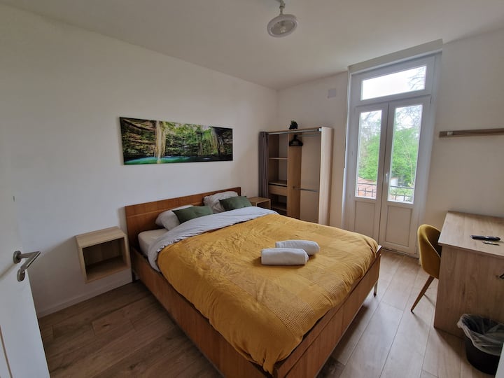 Montagne Verte 1 Chambre Avec Salle De Bain Privée - Straatsburg