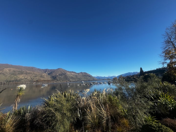 Lakeside Luxury 1 Bdrm 2 Bathrm! - Wanaka