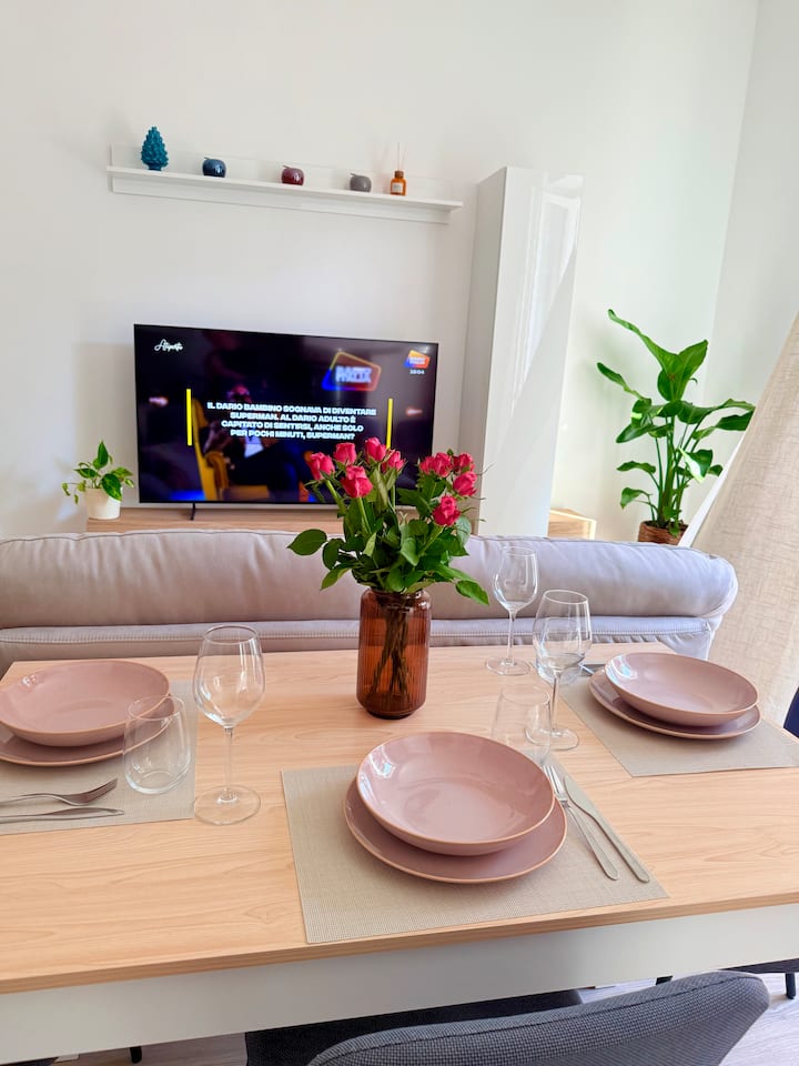 La Casa Di Sebastian/wi-fi/ac/free Parking. - Como