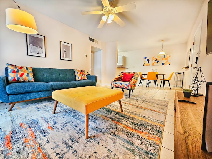 Charming Mid-century Condo - Walk To Uf/shands - Gainesville, FL
