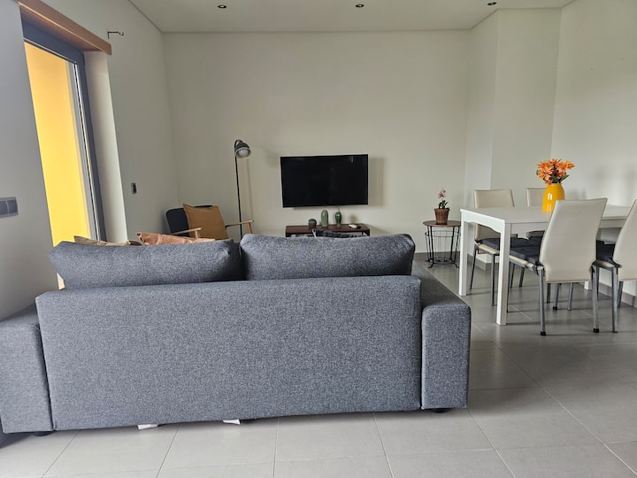 New Top Floor, Close To The Beach , Pool, Parking - Almancil