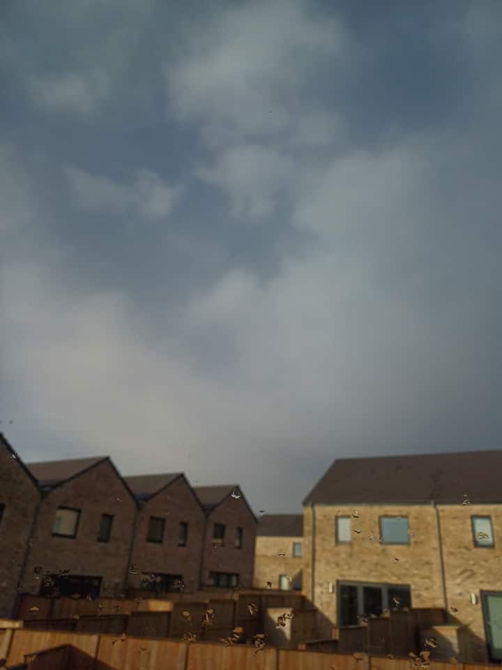 Cosy Room Perfect For A Getaway - Brístol