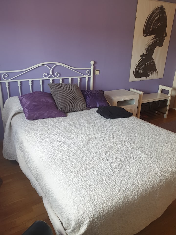 Dormitorio Con Cama De 135. - Toledo