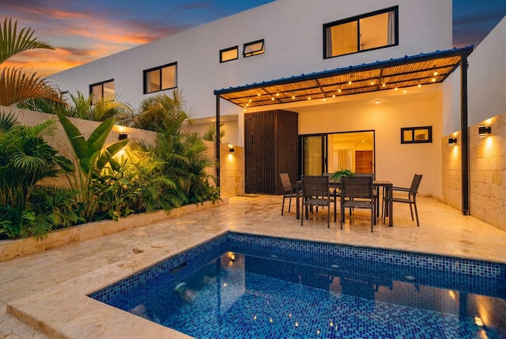 Villa With Private Jacuzzi In Downtown Punta Cana - Punta Cana