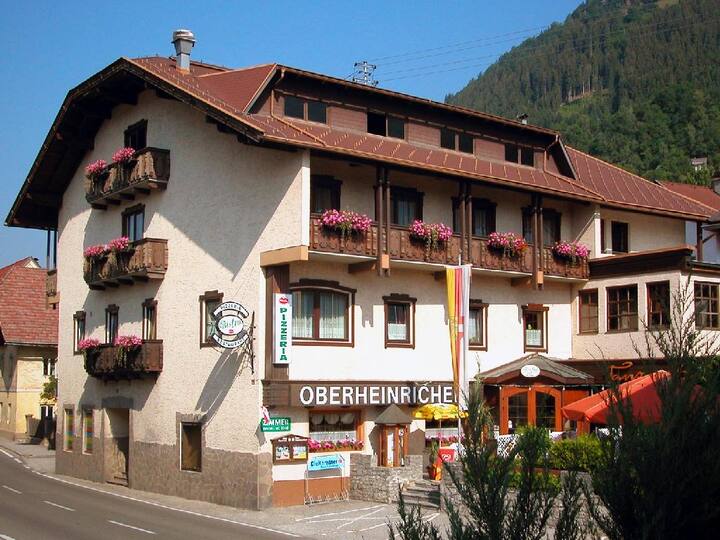 Gästehaus Oberheinricher - Weißensee