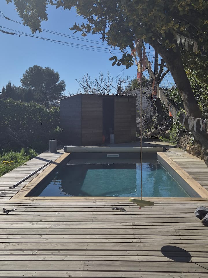 Spacieuse Maison Avec Piscine - Carcassonne