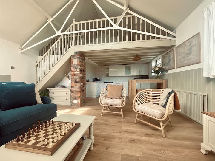 Cobalt Cottage - Knutsford