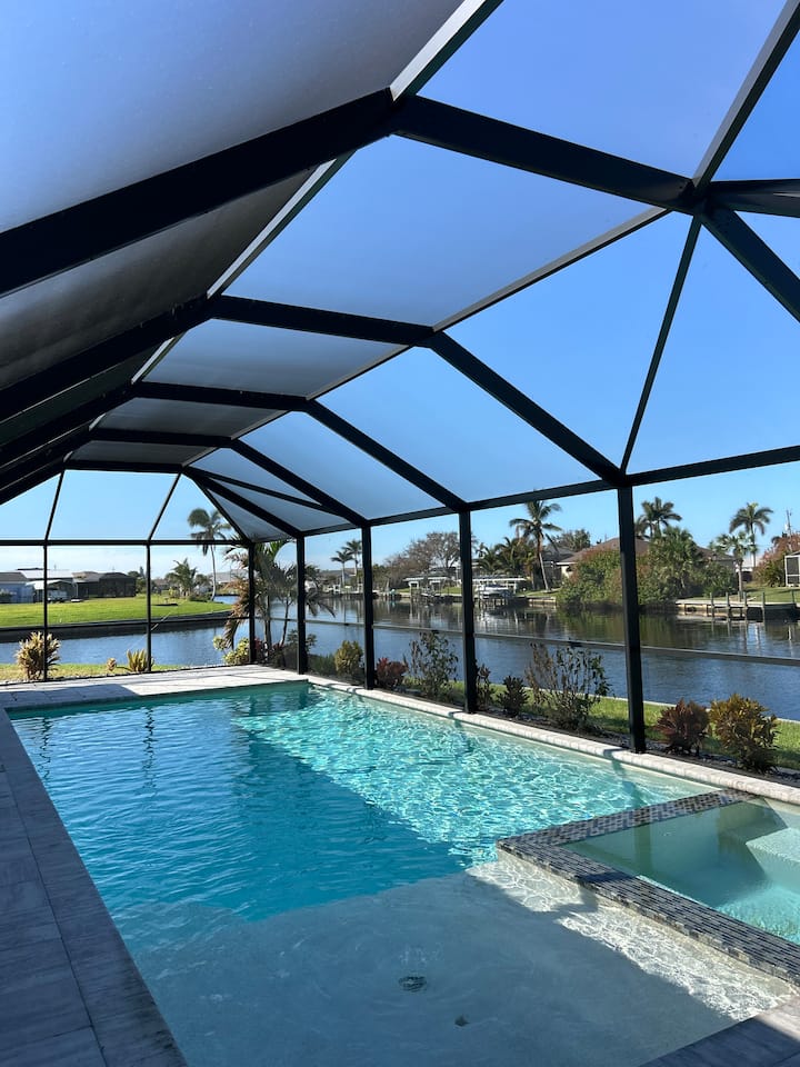 Waterfront Oasis - Port Charlotte, FL