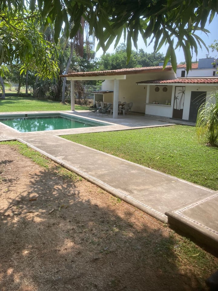 Casa En Zona Campo De Golf - Zihuatanejo