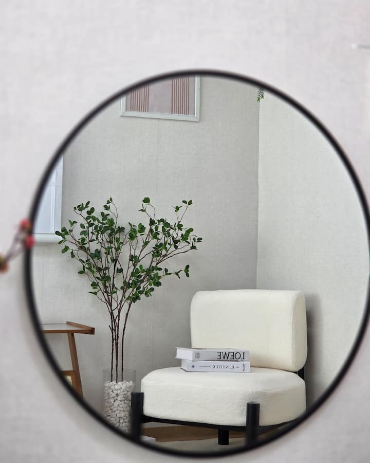 Perfect Location In Jongno–1 Min Bus Stop/cozy - Seoul