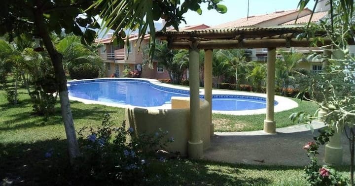 Casa 11 Personas - Zihuatanejo