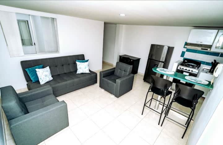 Aparta-estudio Central Y Moderno - Acacias