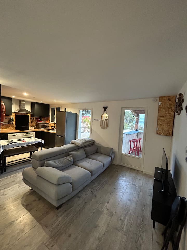 Maisonnette Cosy Vue éTang à 300 M De La Plage - Istres
