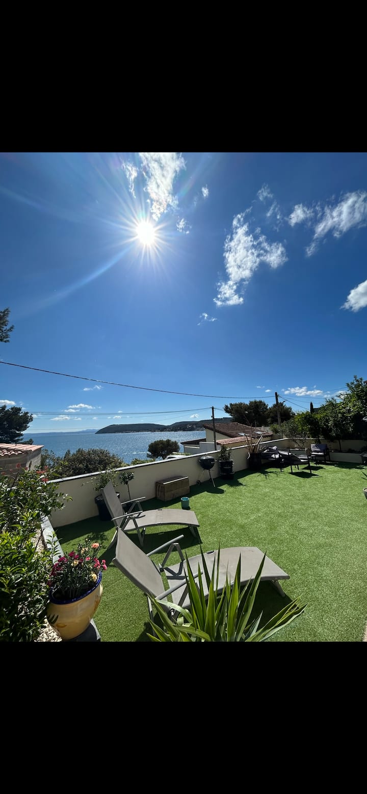 Maisonnette Cosy Vue éTang à 300 M De La Plage - Istres