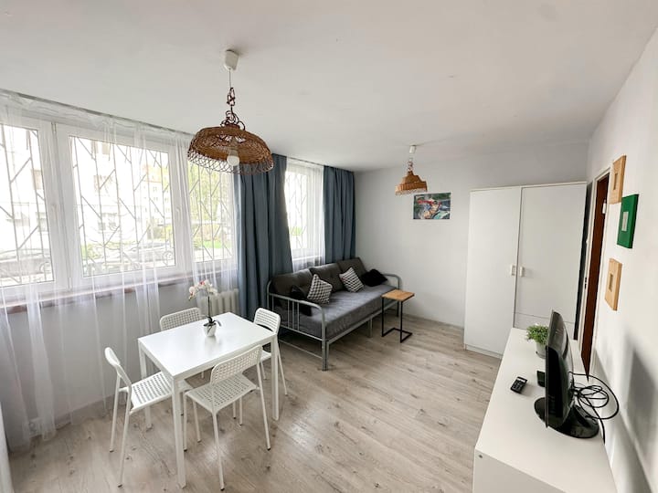 Zwyczajnie Miło - Aéroport de Varsovie-Chopin (WAW)