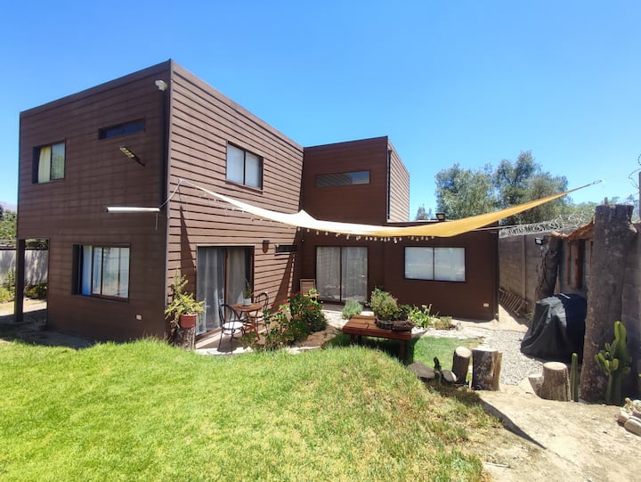 Casa Baquedano. Vicuña. Valle Del Elqui. - Vicuña