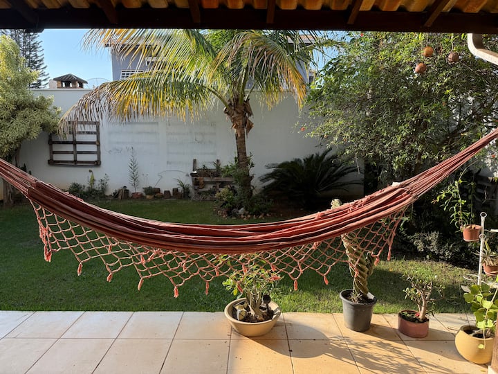 Um Lugar Para Chamar De Lar. - Holambra