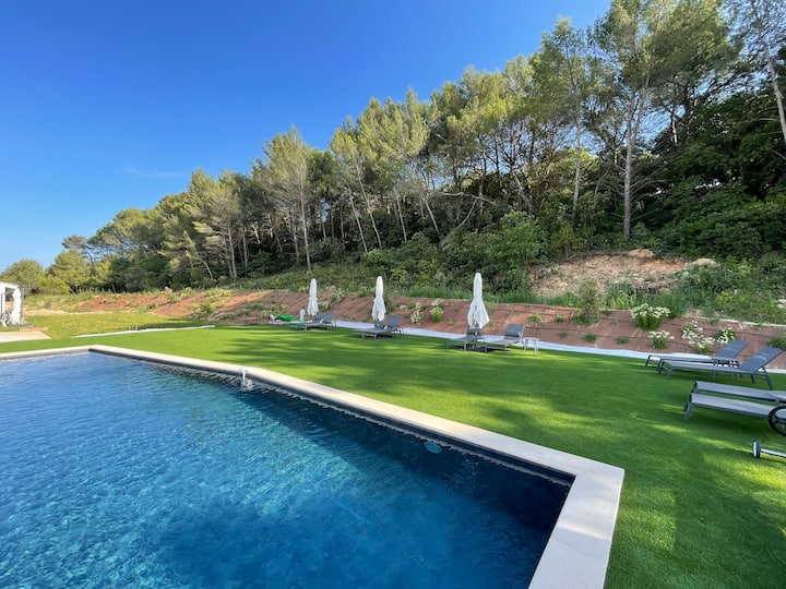 Villa Et Ses 3 Dépendances - Mallemort