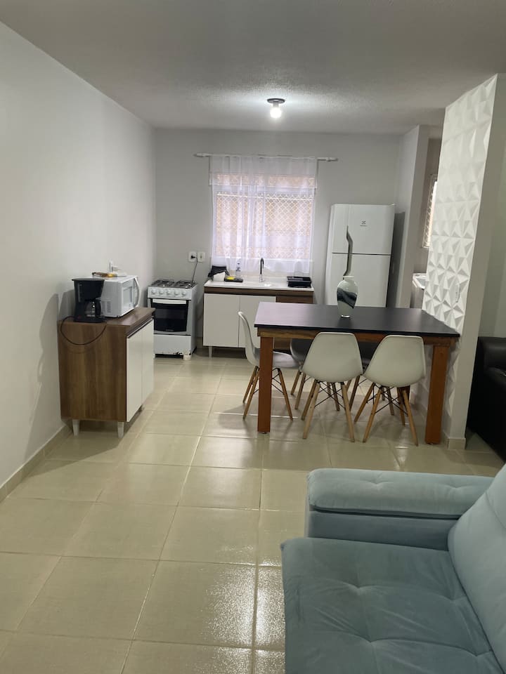 Lindo Apartamento No Térreo Internet 500 Mb 2 Qtos - São José dos Pinhais