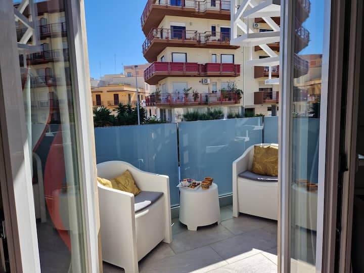 Domus Elegans Seafront - Monopoli