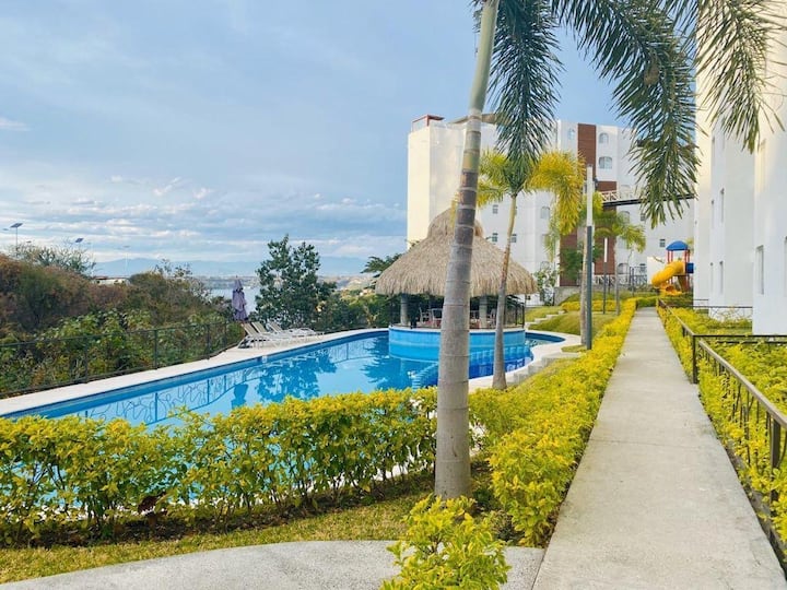 Hermoso Depto En Planta Baja Con Vista Al Lago. - Tequesquitengo