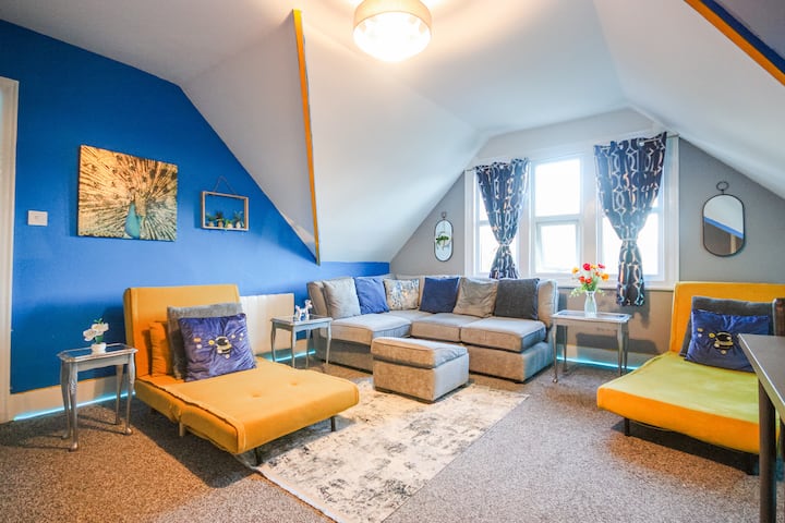 Vibrant|4beds|sleeps6|freeparking - Folkestone