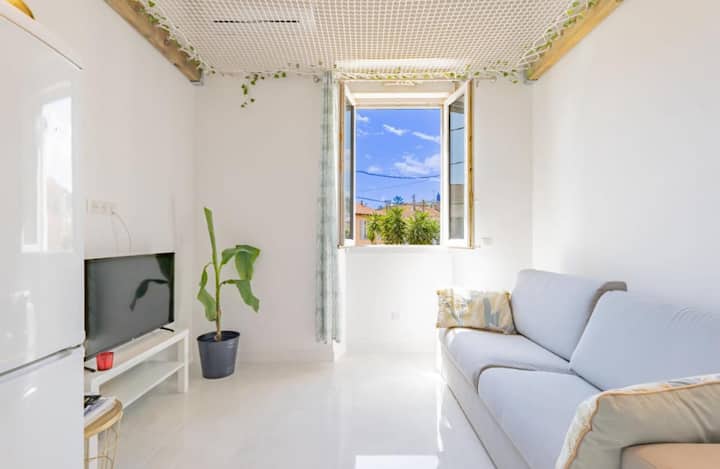 Charmant Duplex à Golfe Juan à Deux Pas De La Mer - Vallauris