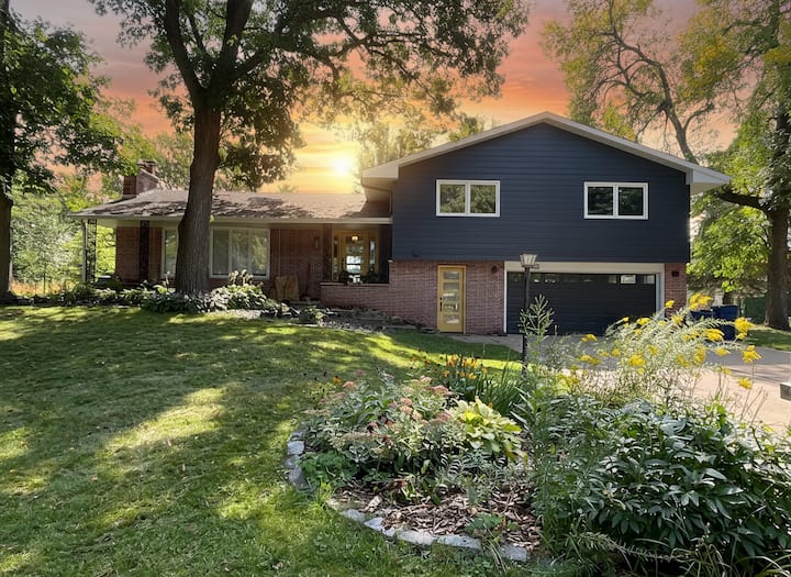 Clover Pond Enclave | Private 2br Suite - Minnesota