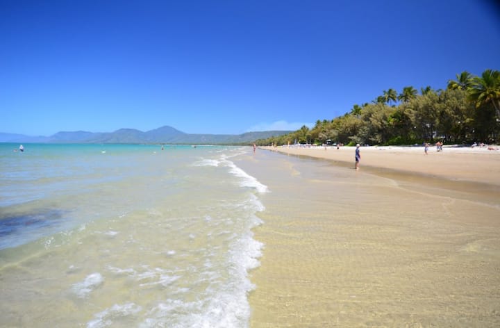 Beach House - Port Douglas