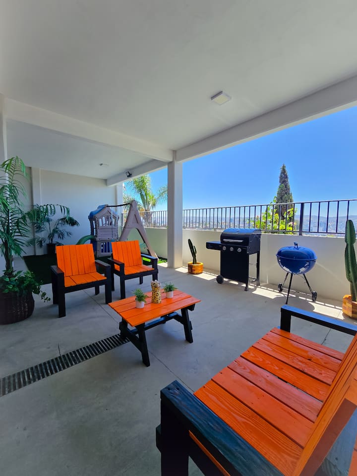 ¡Precioso Departamento Con Terraza Y Vista Bonita! - Tijuana